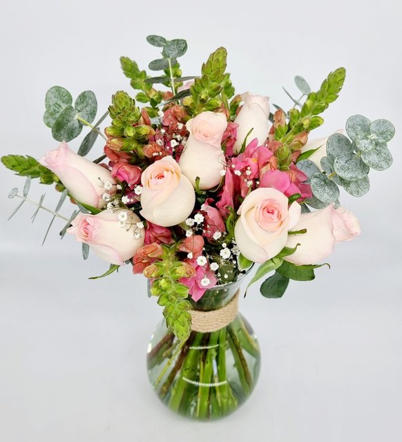 Rosas y Perritos Rosas - Flores a Domicilio - LolaFlora