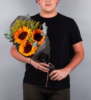 Envía ramos de flores amarillas a domicilio con LolaFlora