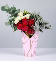 El dulce encanto de las rosas blancas - LolaFlora